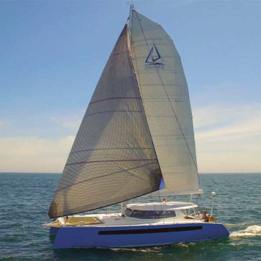 Balance 526 Catamaran Review - Katamarans