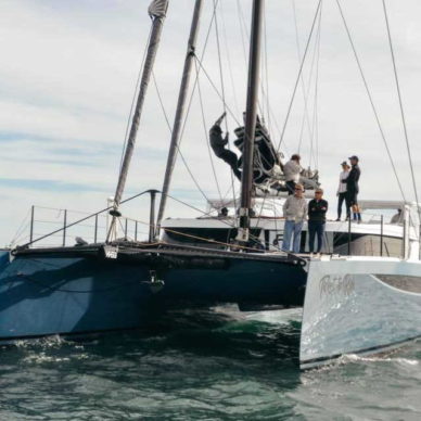 HH55 Catamaran Review - Katamarans