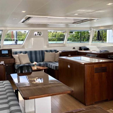 HH55 Catamaran Review - Katamarans