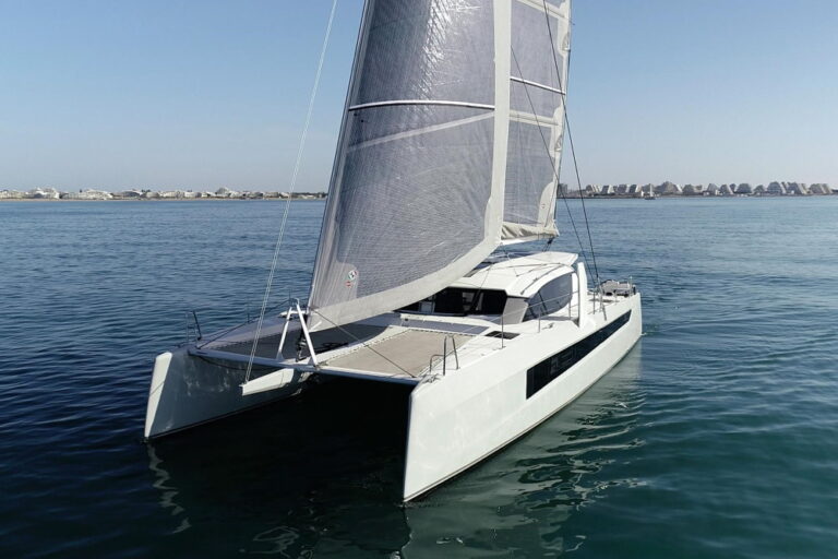 Slyder 49 Review - Katamarans