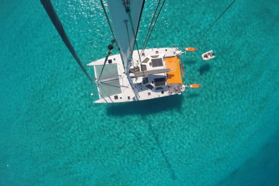 Atlantic 57 Catamaran Review - Katamarans