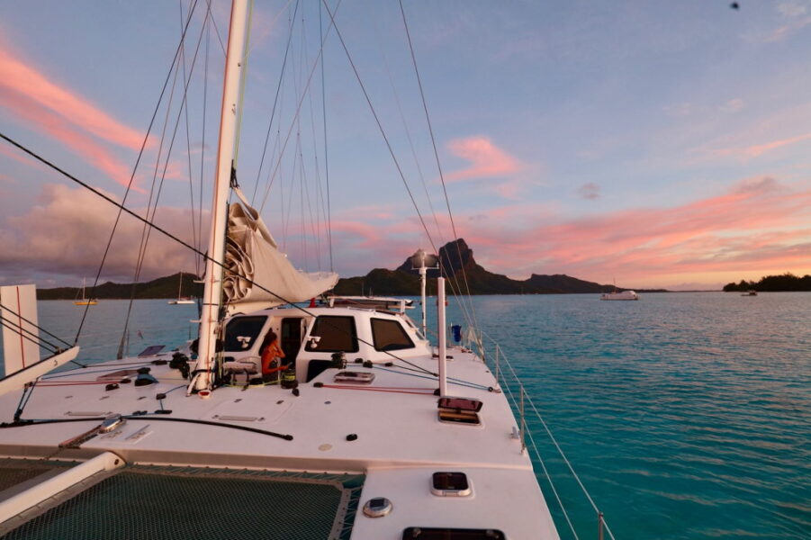 Atlantic 57 Catamaran Review - Katamarans