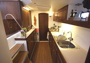 Atlantic 57 Catamaran Review - Katamarans