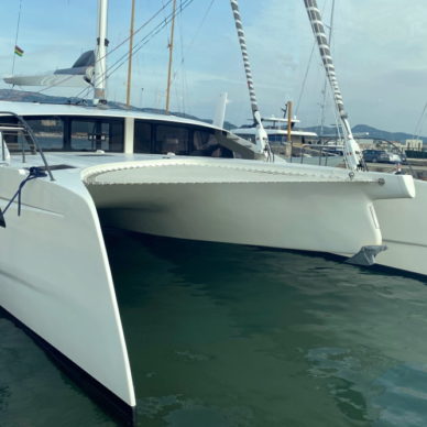 O Yachts Class 6 Review - Katamarans