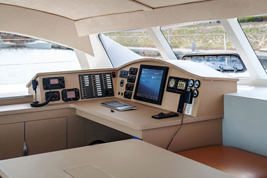 O-Yachts Class 4 Review - Katamarans