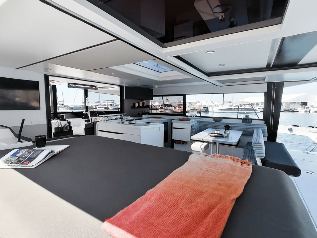 Windelo 54 Review - Katamarans