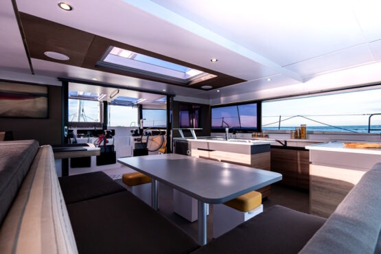 Windelo 54 - Eco Performance Catamaran Review - Katamarans