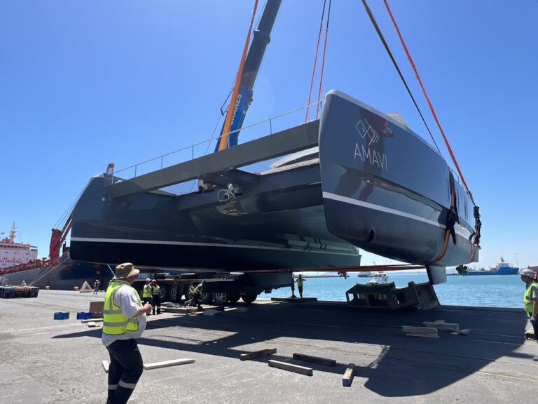 The Luxurious Two Oceans 870 Power Catamaran – Built for Adventure ...